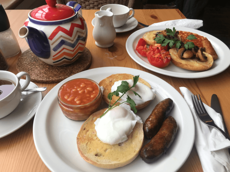 14km Balcombe Viaduct and Ardingly Reservoir Circular Walk